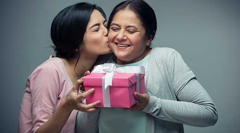 5 Birthday Ts To Surprise Your Mother Mothers Day T Ideas